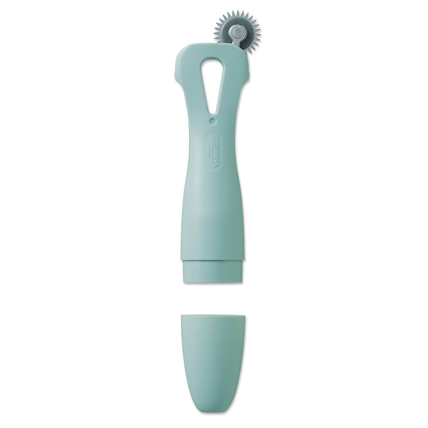 Grip Fit Triple Tracing Wheel – Clover Needlecraft, Inc.