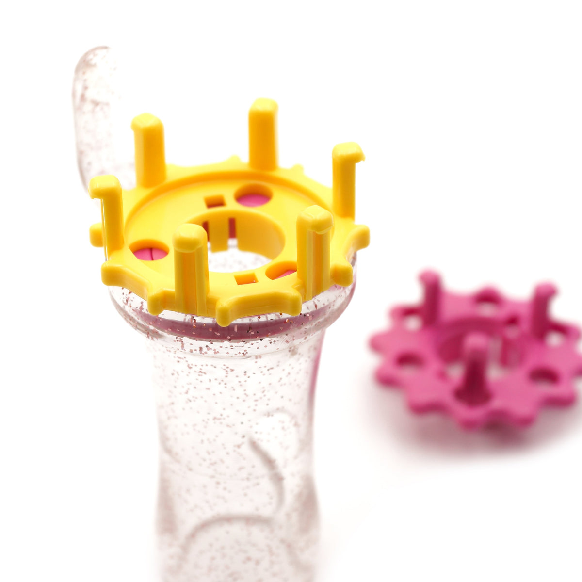 Wonder Knitter | Clover – Clover Needlecraft, Inc.